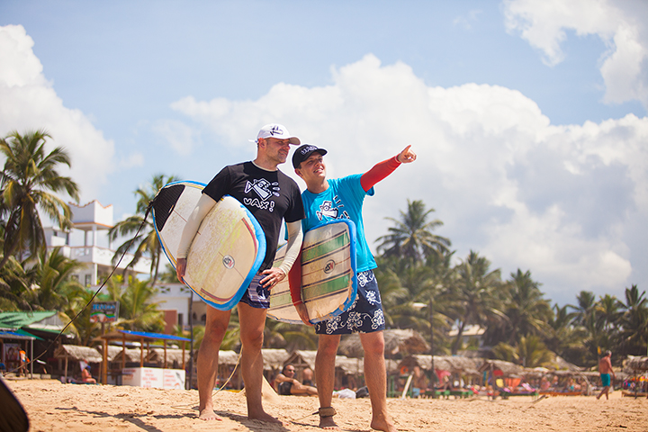 Kvalitní pánská trička UAX! | UAX.cz
